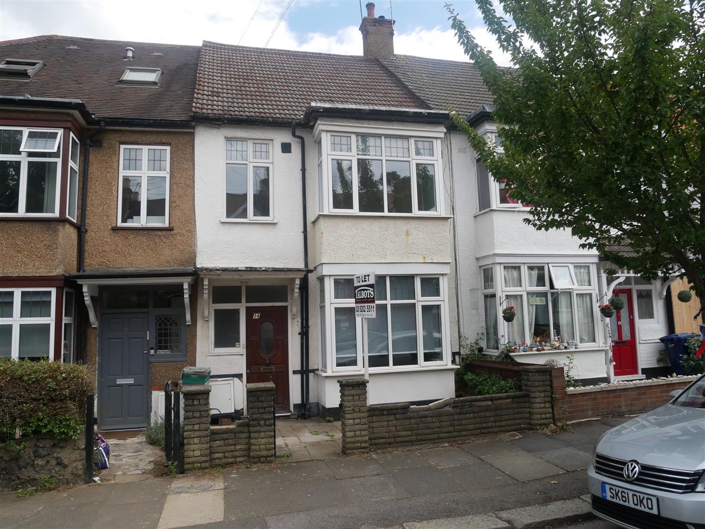 Property in Albert Road, Hendon, London, NW4 2SG