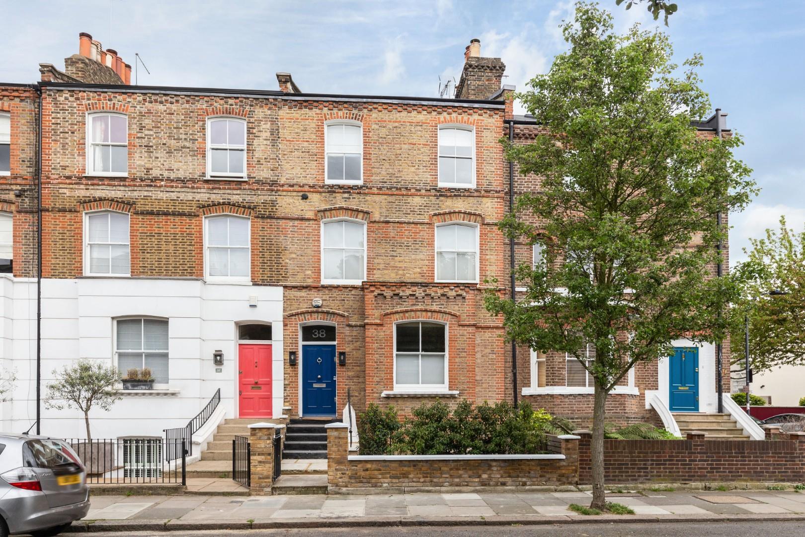 Property in Caithness Road, London, W14